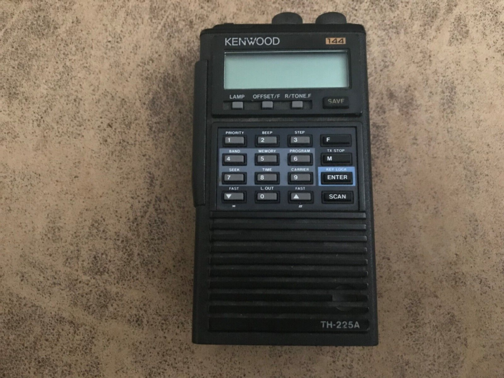 KENWOOD TH-225A 144Mhz Amateur Handheld Radio FM Transceiver - THE ...